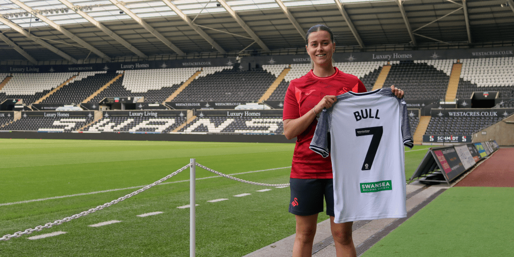 Swansea City Women Sign Chloe Bull Swansea